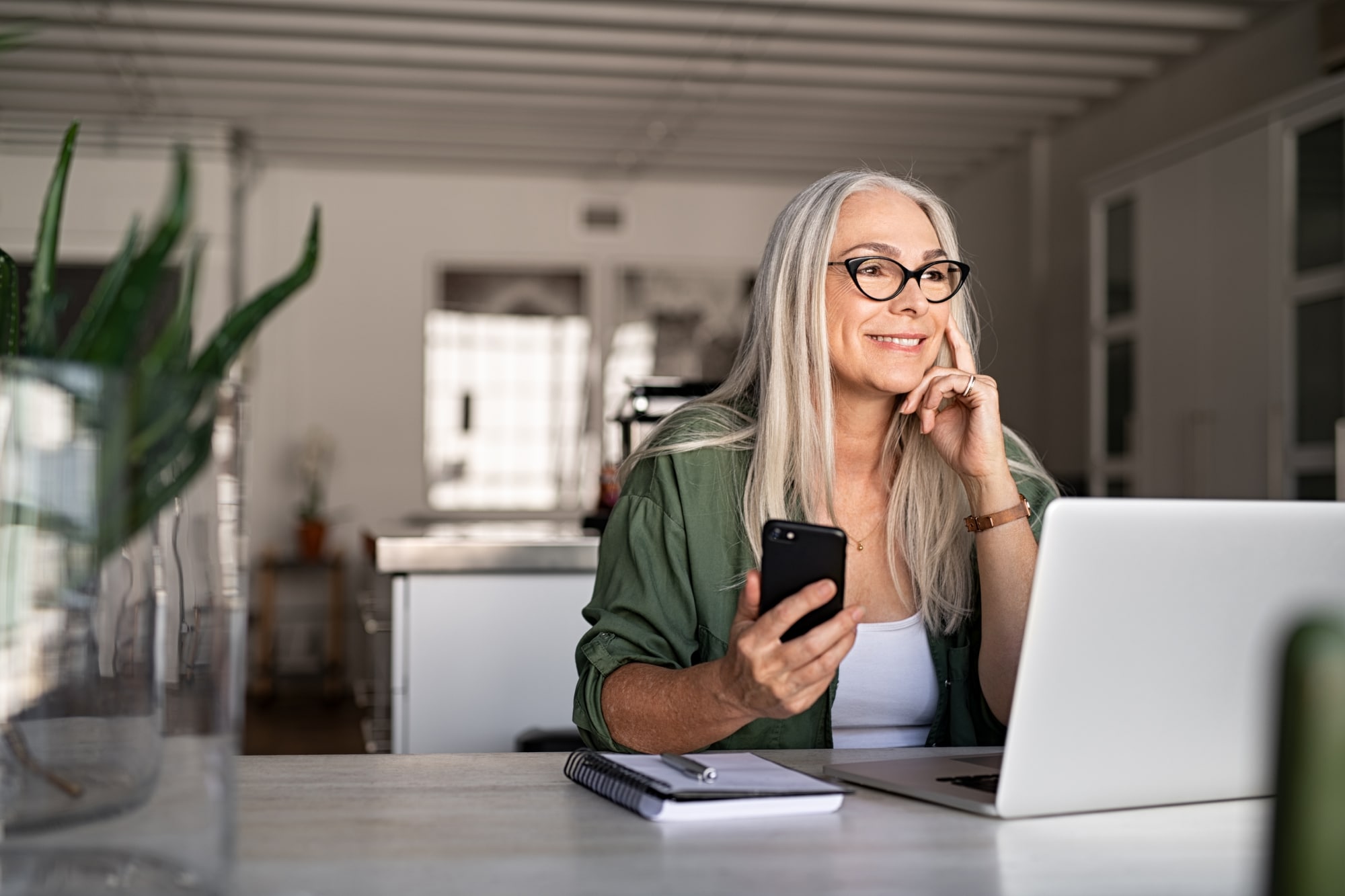 How To Build Credit For Your Small Business in 2026 - Lili